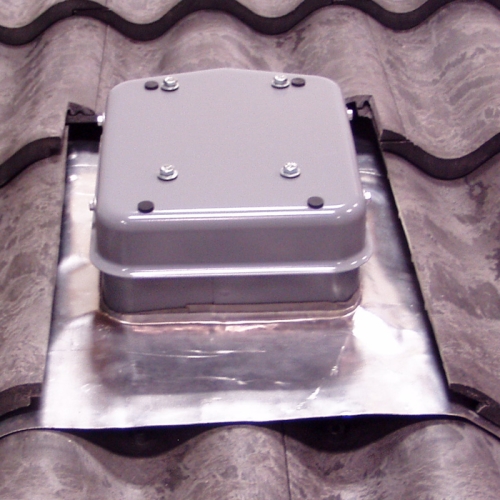 CommDeck 0670 - Satellite Dish Mounting System (Primer Gray) w/ Flashing